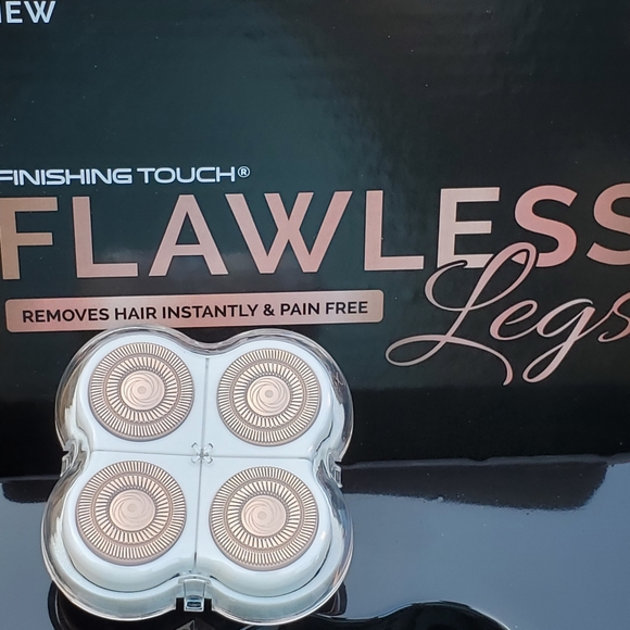Finishing Touch | Skincare | Lotbundle 3 Finishing Touch Flawless Legs ...